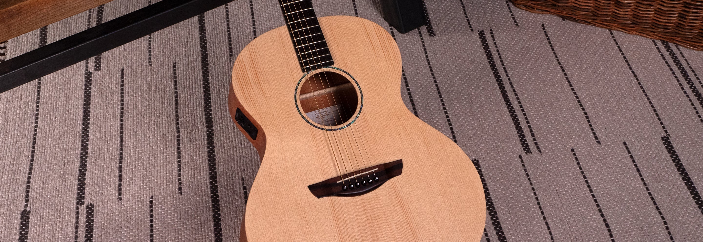 Neptune – Faith Guitars
